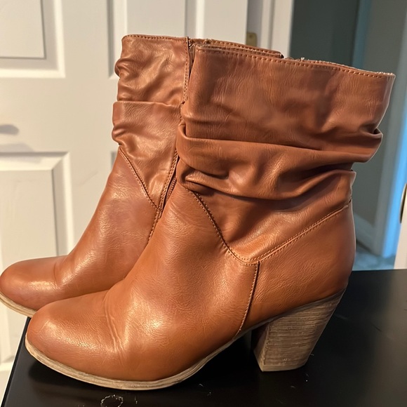 Aldo | Shoes | Camelcolored Zipup Boots From Aldo | Poshmark